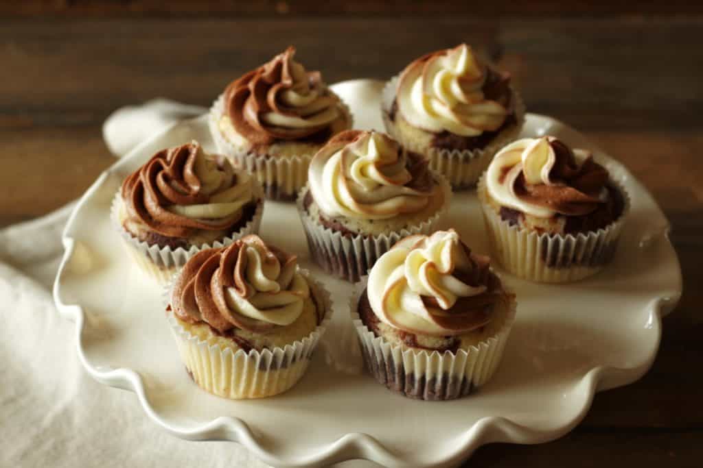 Marble Cupcakes with Marble Cream Cheese Frosting - Living on Cookies