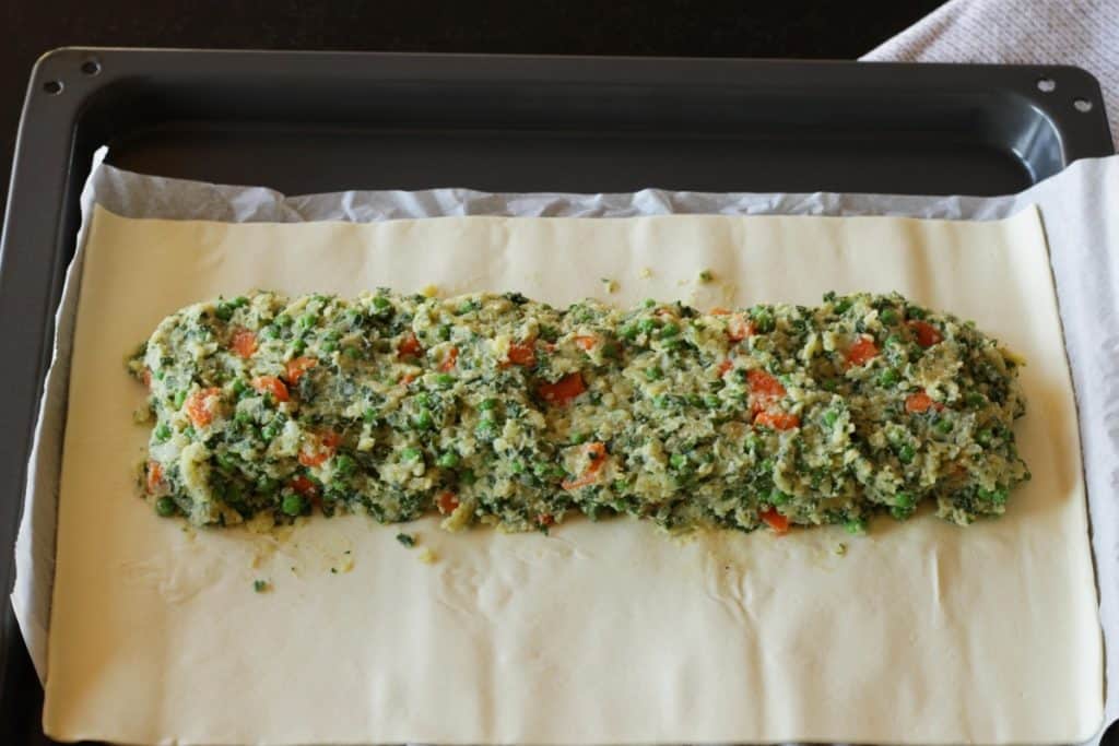 Potato Strudel with Vegetables & Herbs - Living on Cookies